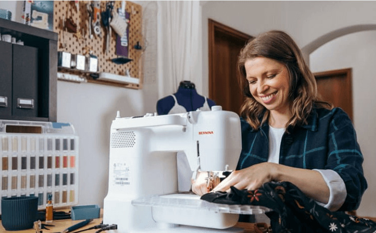 Bernina 325 Next Gen Sewing Machines, Bernina Sewing Machines, Email ...